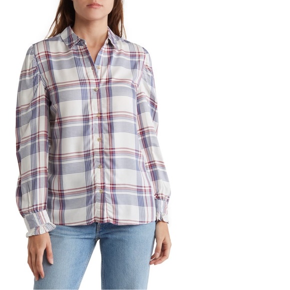 Como Vintage | Tops | Como Vintage Ruffle Wrist Button Front Shirt ...